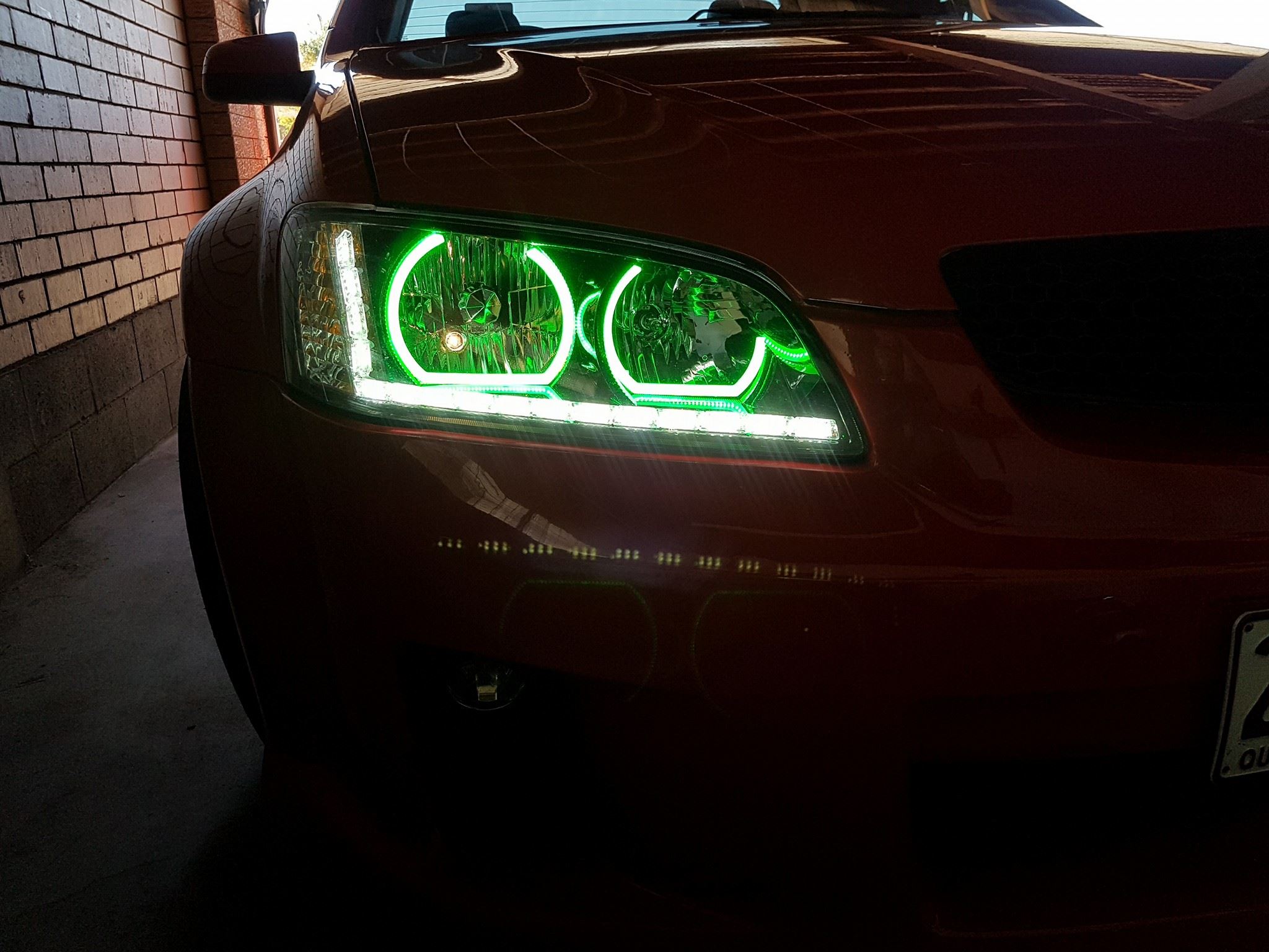 Holden VE Commodore S1 SS SV6 Headlights w/ Multicolored RGB Halo Rings ...