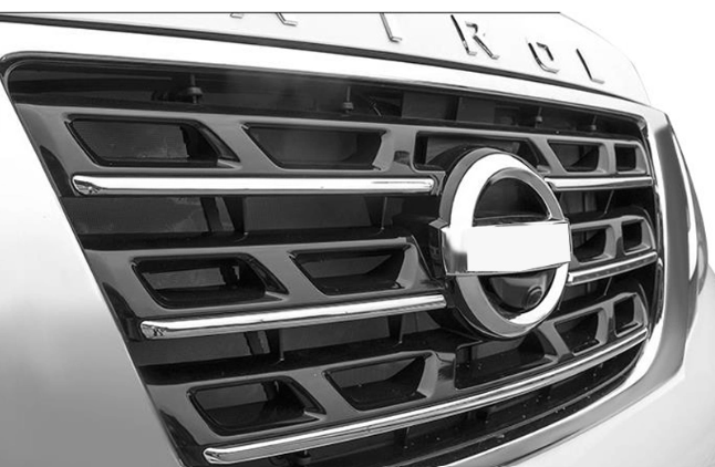 Nissan Patrol Y62 Grille Black/Chrome 2012-2019 | Dan's Custom Car Lights
