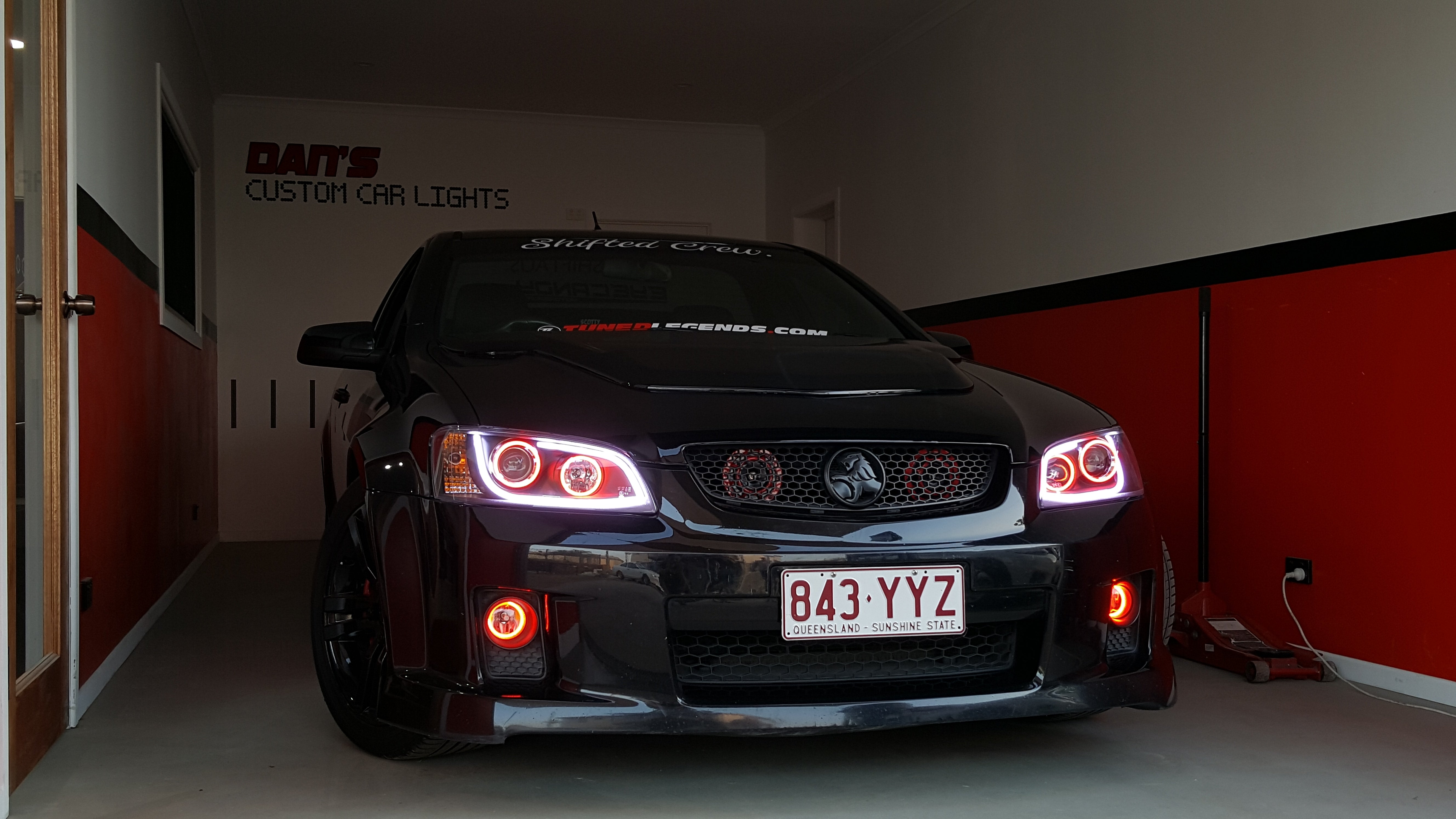 Commodore | Dan's Custom Car Lights