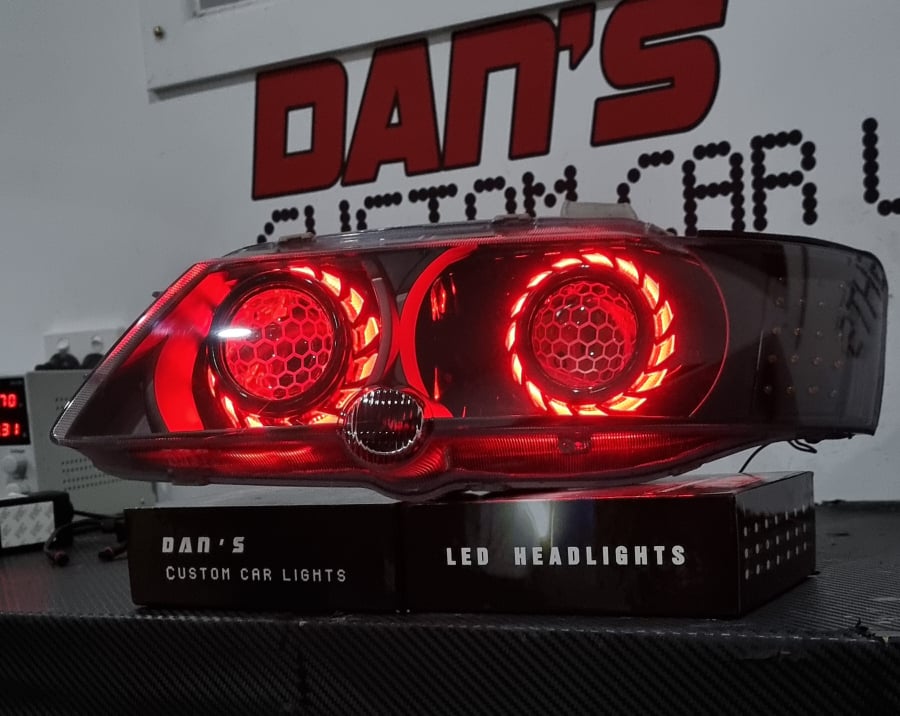 Holden Commodore VY with Quad Multicoloured Halo rings, Projectors ...