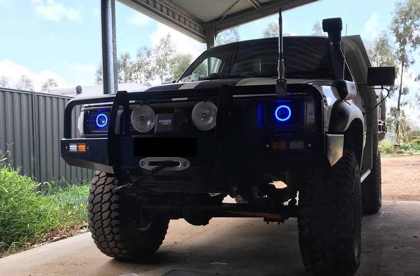 Universal 5x7" Rectangle Headlights Fitted with Bi Projectors ...