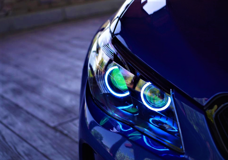 Holden VF Commodore Headlights with Quad Projectors, Blacking out ...